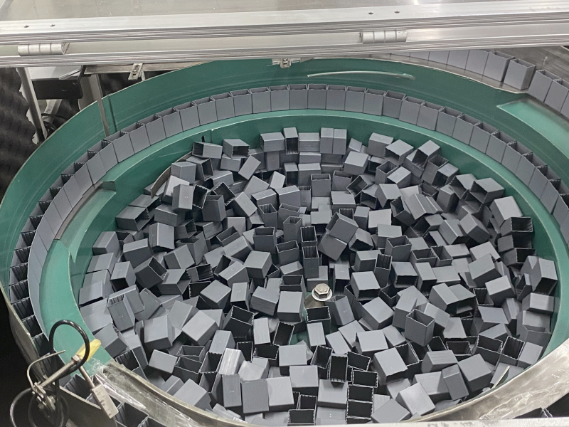 Best PCB mounting Plastic film capacitor with high temperature ...