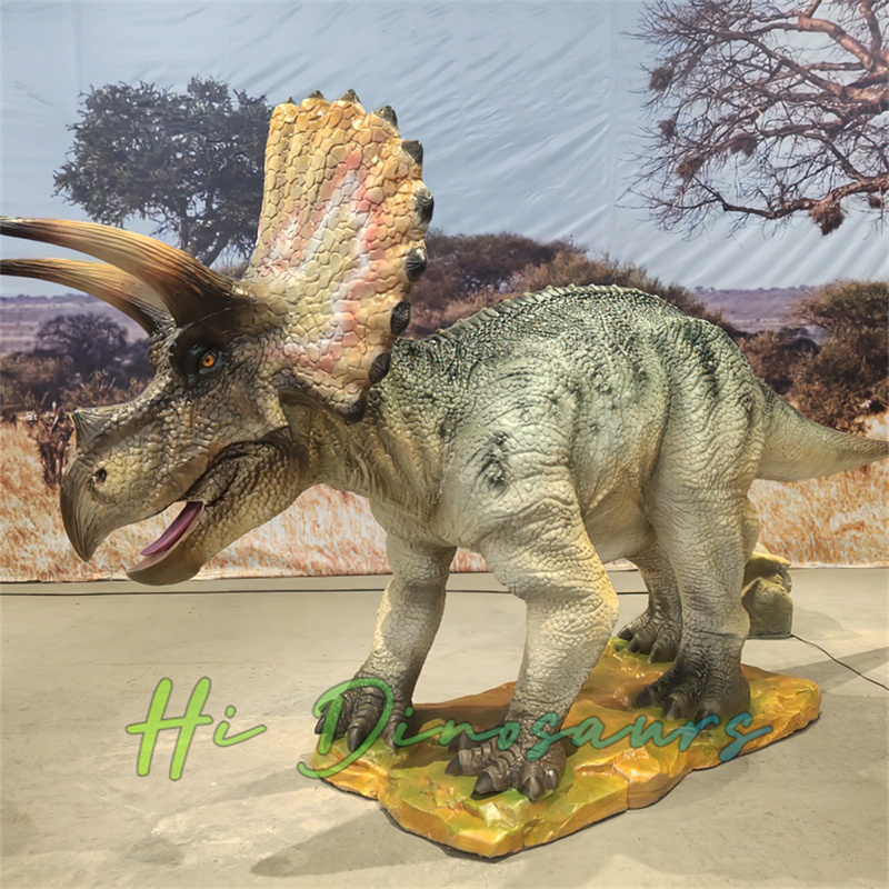 Realistic Animatronic Triceratops Dinosaur Statue - Jurassic Dinosaur ...