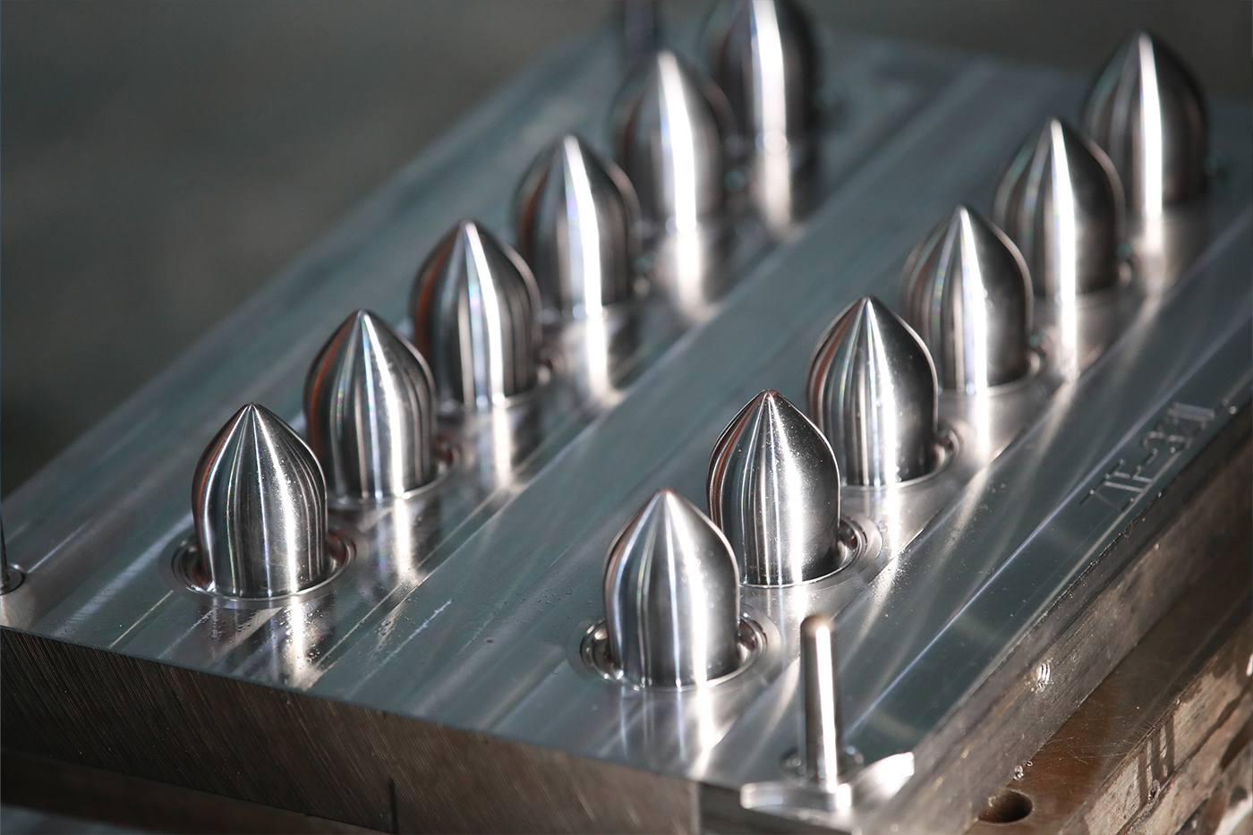 How are silicone menstrual cups/disc made? - Furuize