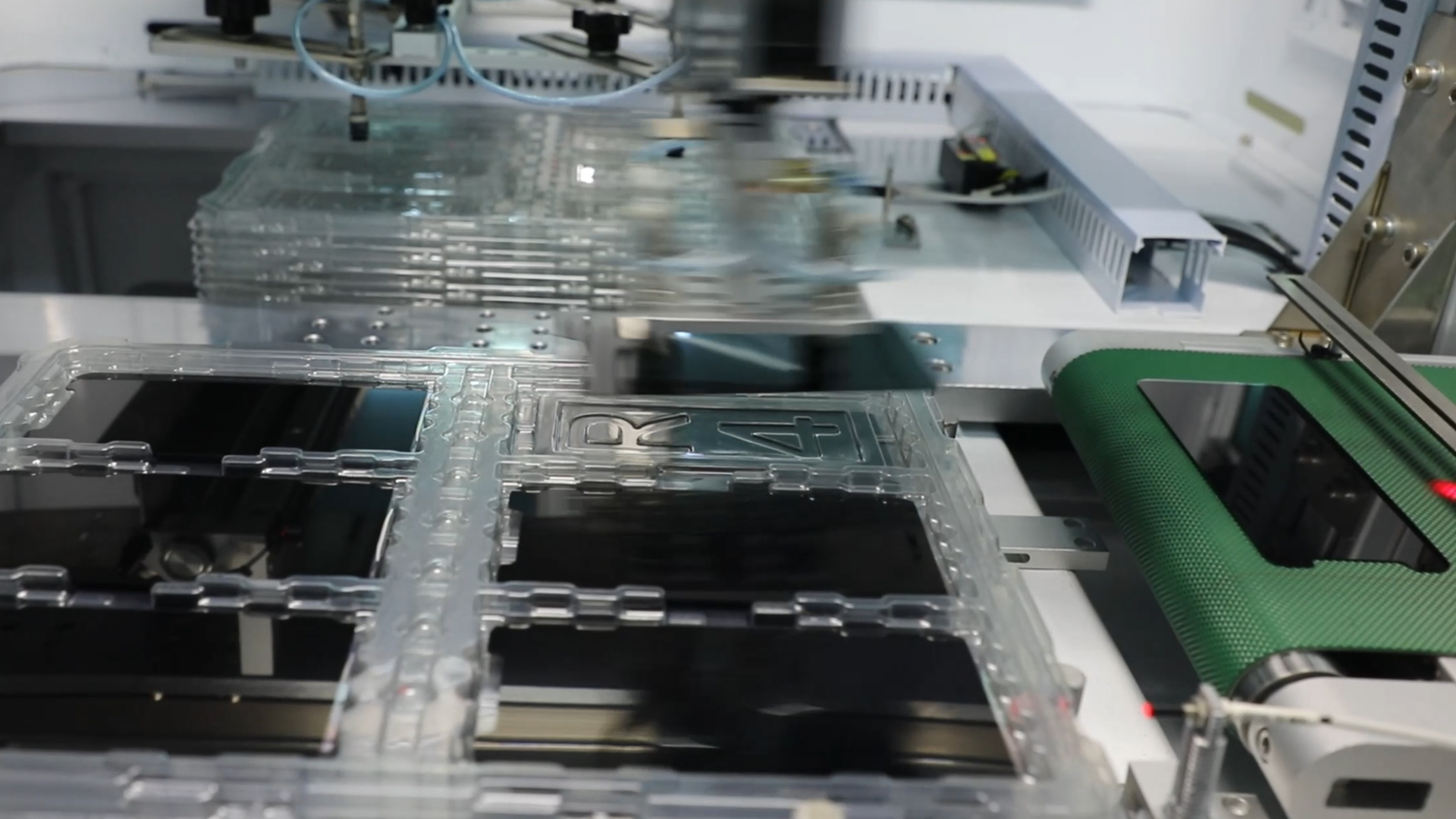 Stage-by-stage manual quality inspection