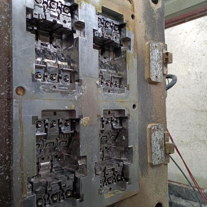 Custom Switch Breaker Mold Manufacturer & Supplier in China Supplier ...