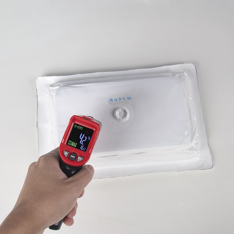 Custom Ready to use temperature controlled shipper with UN3373 label ...